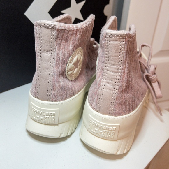 Converse | Shoes | Bnwb Pink Converse With Plush Interior | Poshmark